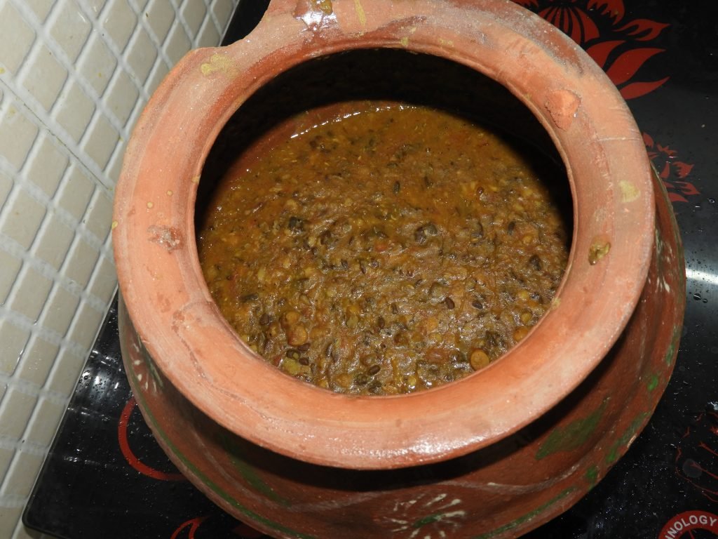 Handi Dal Recipe | Indian Traditional Style Of Cooking